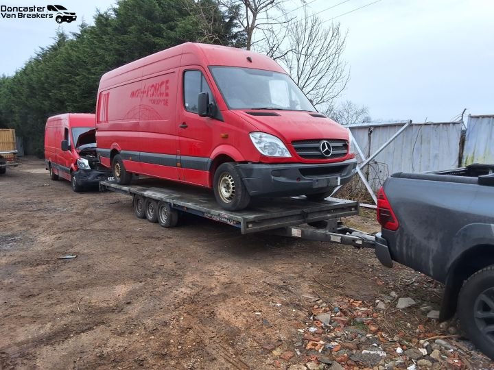 IN FOR BREAKING MERCEDES SPRINTER 2X 2014 EURO 5 - Doncaster Van ...