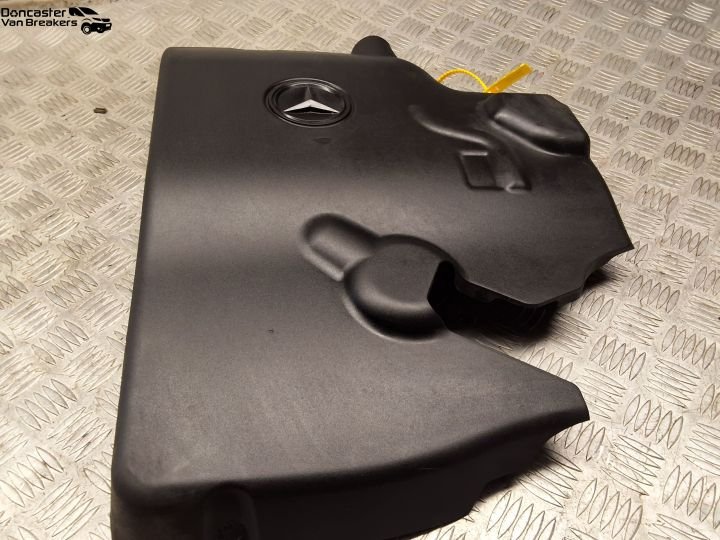 MERCEDES SPRINTER 2015 2.1 EURO 5 ENGINE COVER A6510102367 - Doncaster ...