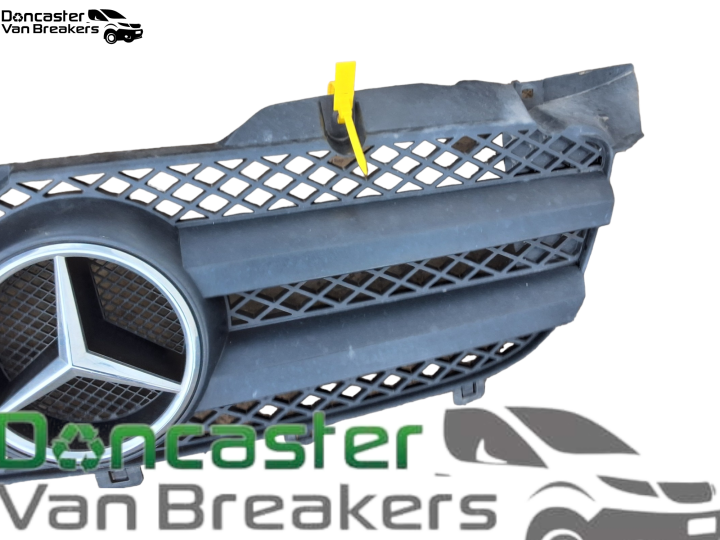 MERCEDES SPRINTER 2013 2.1 EURO 5 FRONT GRILLE A9068800385 - Doncaster ...