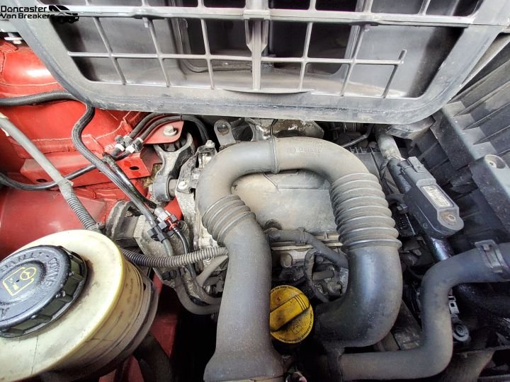 VAUXHALL VIVARO / TRAFFIC 2013 2.0 M9R692 COMPLETE ENGINE 87K ...