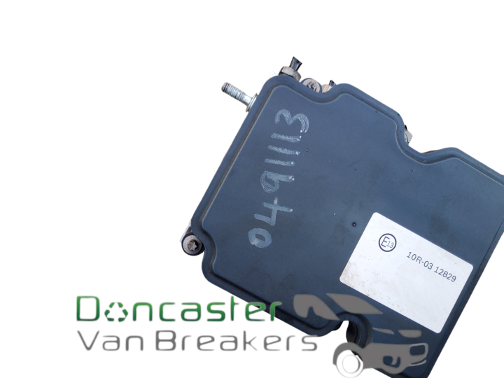 IVECO DAILY 2017 ABS PUMP / MODULATOR 10R0312829 - Doncaster Van ...