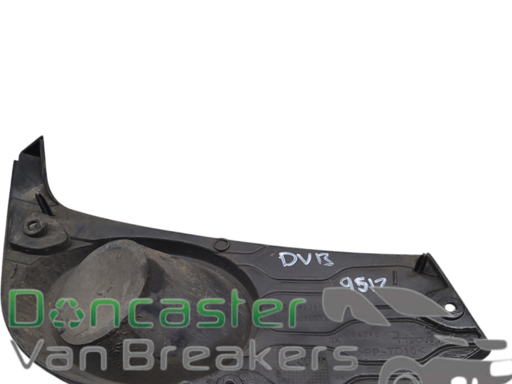 IVECO DAILY 2017 LEFT FRONT OUTER GRILLE COVER 5801562216 - Doncaster ...