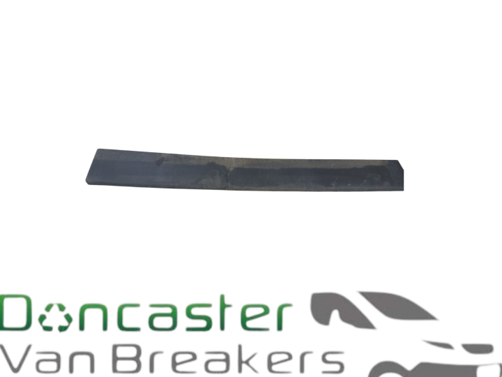 PEUGEOT BOXER / CITROEN RELAY 2020 O/S DRIVERS SIDE DOOR MOULDING TRIM ...
