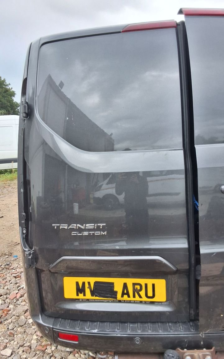FORD TRANSIT CUSTOM 2018 FACELIFT PASSENGER N/S/R DOOR GREY (SLIGHT ...