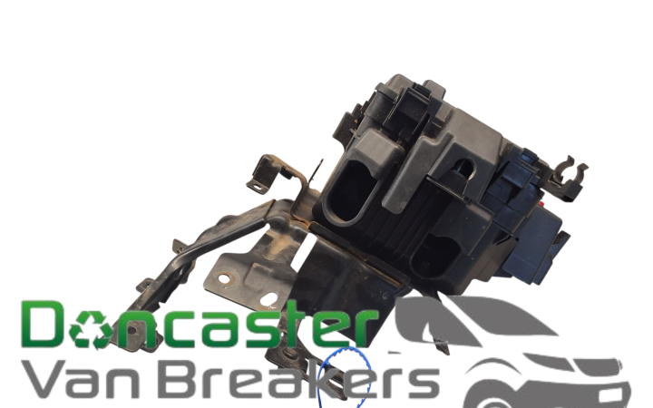 FORD TRANSIT CUSTOM 2023 UNDER BONNET FUSE BOX - Doncaster Van Breakers ...