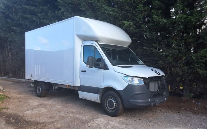 JUST IN FOR BREAKING- 2024 MERCEDES SPRINTER 315 CDI LUTON - Doncaster ...