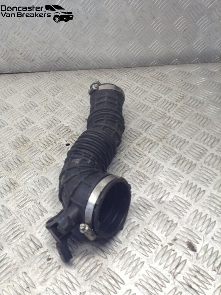 VW TRANSPORTER 2.0 TD T6 AIR FILTER INTAKE PIPE 7EO129615N - Doncaster ...