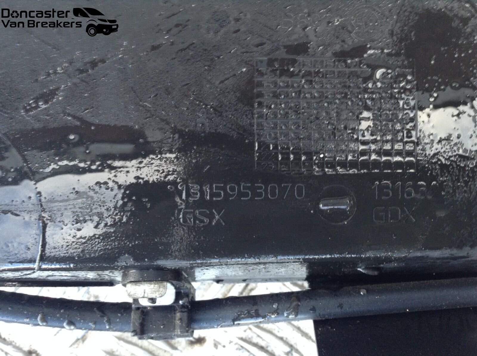 PEUGEOT BOXER/RELAY 2019 WINDSCREEN SCUTTLE PANEL 1315953070 ...