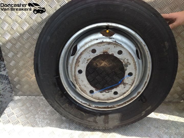 DAF 8 STUD 2013 SPARE WHEEL FITTED WITH 235/75/R17.5 PIRELLI TYRE ...