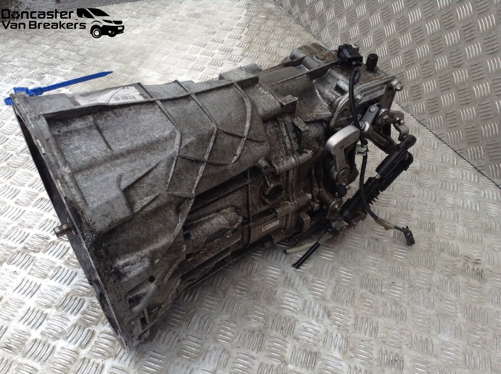 MERCEDES SPRINTER 6SPEED MANUAL GEARBOX 2012 EURO5 2.1 A906260730000 ...