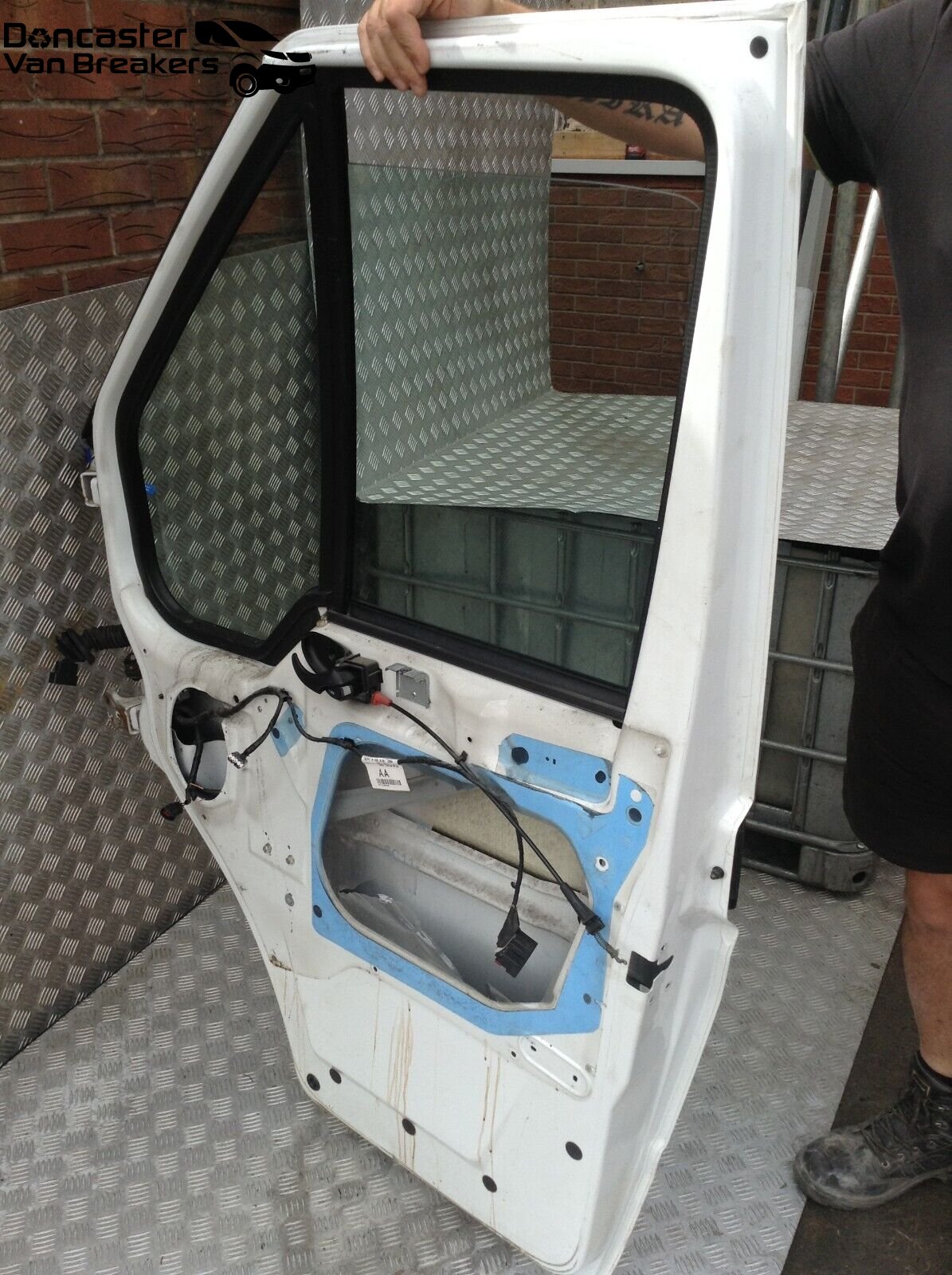 FORD TRANSIT MK7 2011 WHITE O/S/F DOOR - Doncaster Van Breakers - Van ...