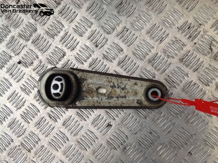 MERCEDES CITAN / RENAULT KANGOO 2016 1.5 DIESEL ENGINE MOUNT 112383665R ...